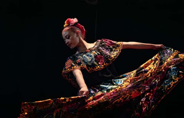Flamenco Dance Lesson: 60-Minute Class in Seville | GetYourGuide