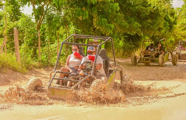 Punta Cana Buggies à travers champs et plages | GetYourGuide