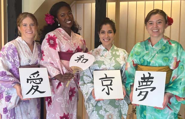 【OKADA】Kyoto Japanese Calligraphy experience (shodo) | GetYourGuide