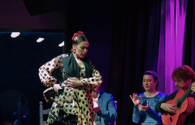 Alicante: Flamenco Show with Tapas Menu | GetYourGuide