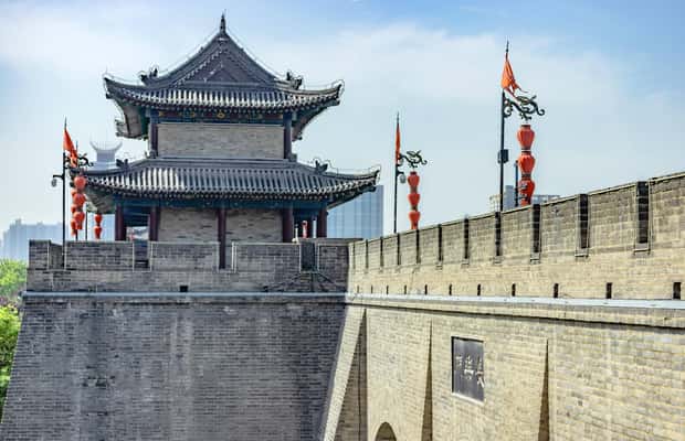 Xi'an: Xi’an City Wall South Gate(Yongningmen) Entry Ticket | GetYourGuide