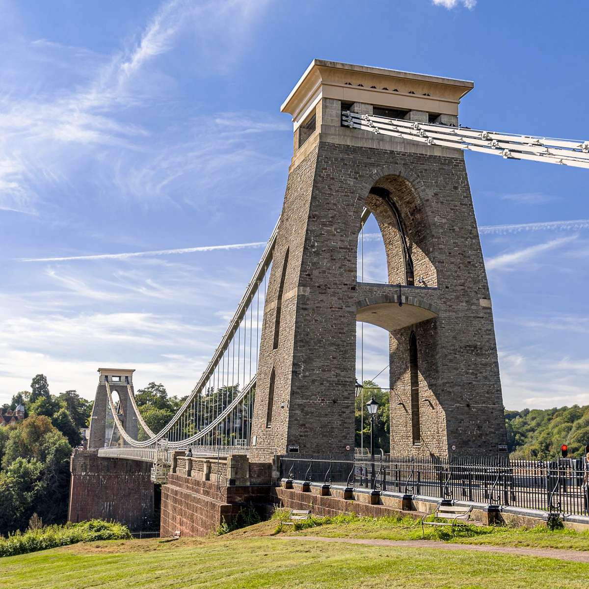 From London to Bristol: Itinerary for a Perfect Day Trip