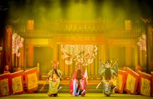 Chengdu: Sichuan Opera Show – Fu Rong Guo Cui | GetYourGuide