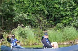 Spływ kajakowy po jeziorze Duluti (z napojami) | GetYourGuide