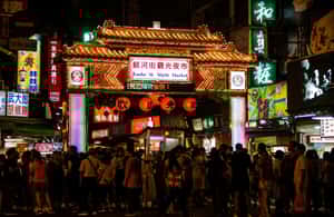 Tchaj-pej: 101 Express, Din Tai Fung a procházka po nočním tržišti ...