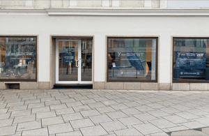 Neu-Ulm: Mallorcan wine or gin tasting with snacks | GetYourGuide