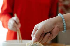 Shanghai: Kochkurs: Dumplings und Kung-Pao-Hähnchen | GetYourGuide