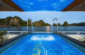 Hanoi: 5 Star Day Cruise with Jacuzzi, Kayak,Cave,Speed boat | GetYourGuide