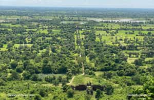 Prywatny transfer Phnom Penh - Kampot Plus zwiedzanie drogi | GetYourGuide