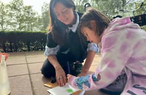 Amsterdam's Albert Cuyp Market: Family Tour & Art Activities | GetYourGuide