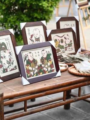 Hanoja: dienas brauciens uz Bakninu ar pusdienām un gleznošanas ...