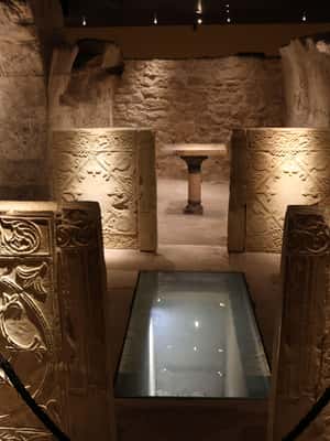 Echo van beschavingen: privé-tour door het ondergrondse Valencia ...