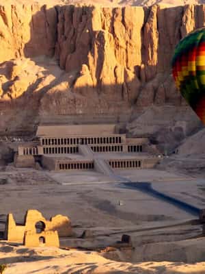 Hurghada: Luxor Highlights All-Inclusive Tour & Balloon Ride | GetYourGuide
