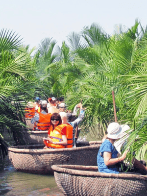Hoi An: Cam Thanh Cycling & Thanh Dong Organic Farm | GetYourGuide