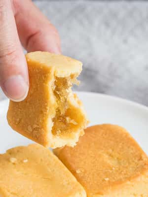 Taipei: Pineapple Cake Workshop & Historical City Tour | GetYourGuide