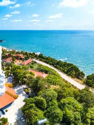 Phu Quoc: Hon Thom Islet Tour with Cable Car & Lunch | GetYourGuide