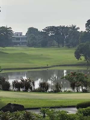 Medan: 3-daags golfpakket met hotel en transfers | GetYourGuide