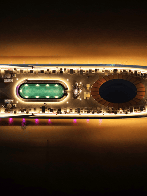 HCMC Elite Chill Set: Erfrischender Luxus auf dem Saigon | GetYourGuide