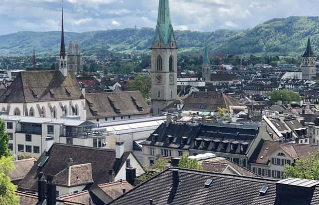 Curych: Prohlídka města s trajektem a lanovkou | GetYourGuide