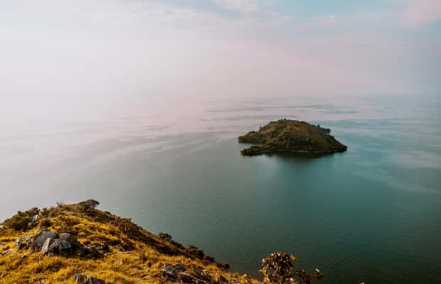 Rwanda: Lakeside Exploration Tour with Kayaking & Guide | GetYourGuide