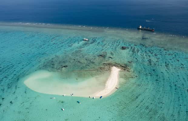 Ishigaki Island : Phantom Island ( Flight time : 10min ) | GetYourGuide