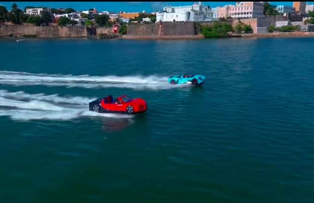 San Juan: WATER JET CAR-Experiencia Bugatti Rojo | GetYourGuide