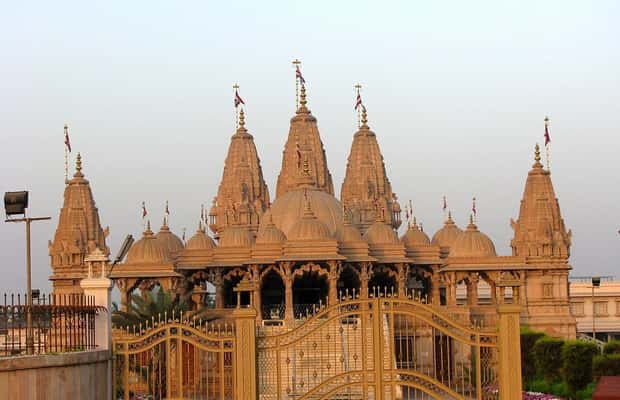 Surat: Ganztägige Städtetour mit Mittagessen und Shopping | GetYourGuide