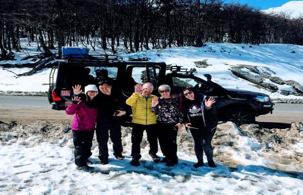 Excursión a los Lagos Fagnano y Escondido en 4x4 en Ushuaia | GetYourGuide