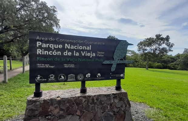 Rio Celeste & Rincon de la Vieja: NP Entrance Ticket | GetYourGuide