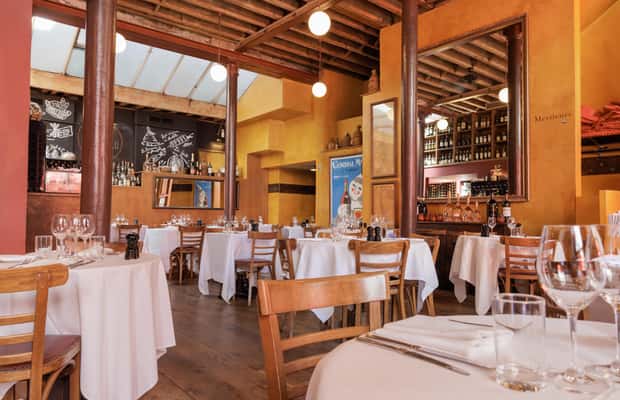 Valentine’s Day Dining at Bleeding Heart Bistro London | GetYourGuide