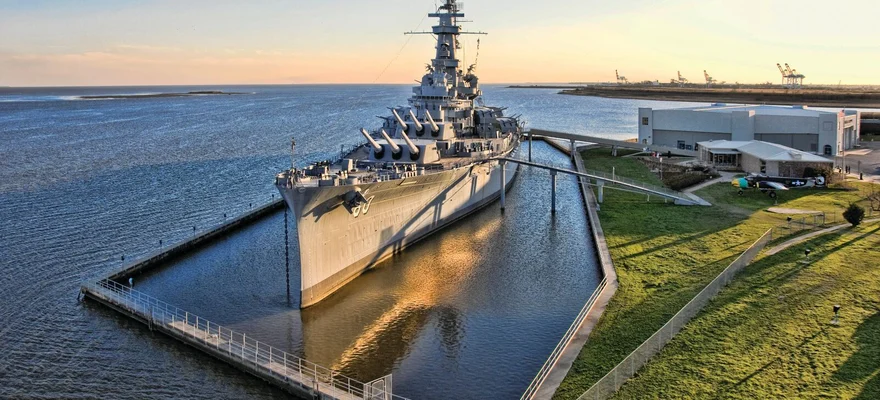 USS Alabama, Mobile, Mobile, Alabama - Book Tickets & Tours | GetYourGuide