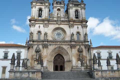 Alcobaça Monastery, Alcobaça - Book Tickets & Tours | GetYourGuide