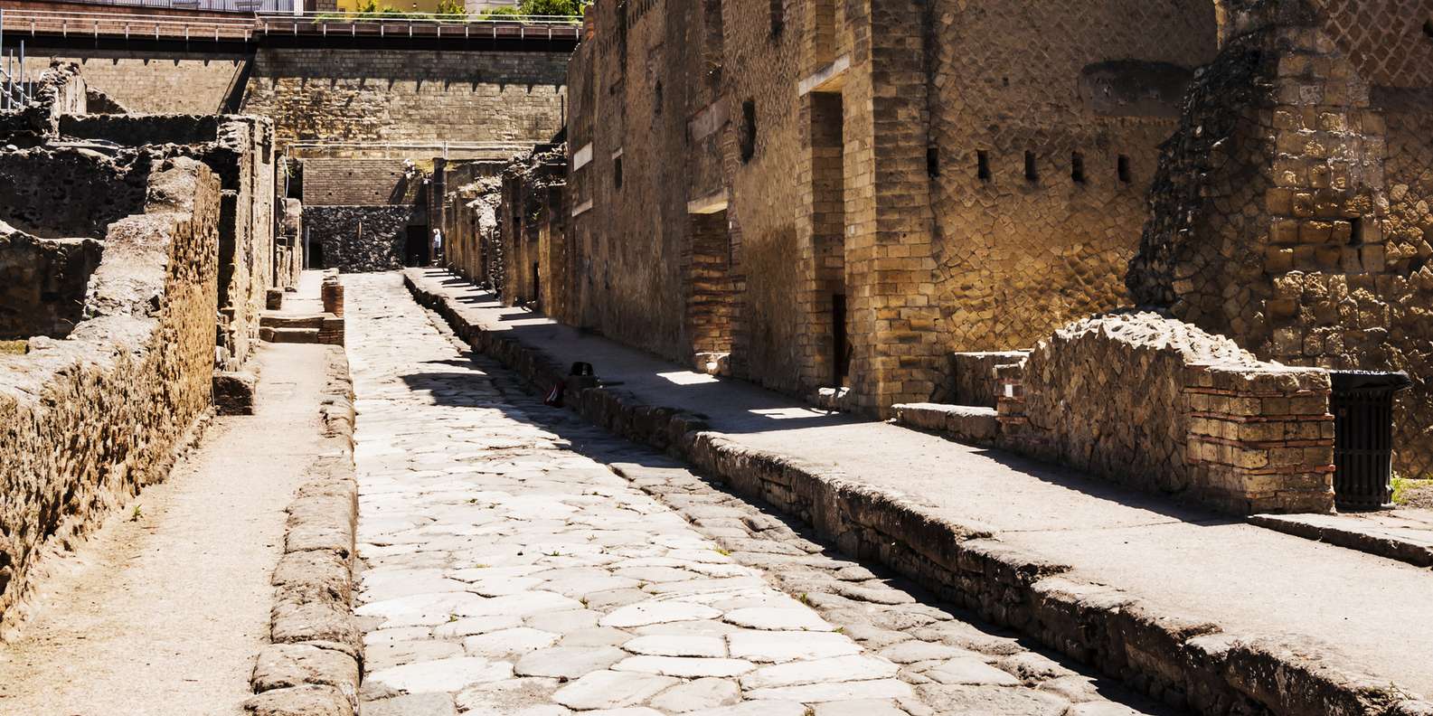 The BEST Archaeological Site of Herculaneum Self-guided activities 2023 ...