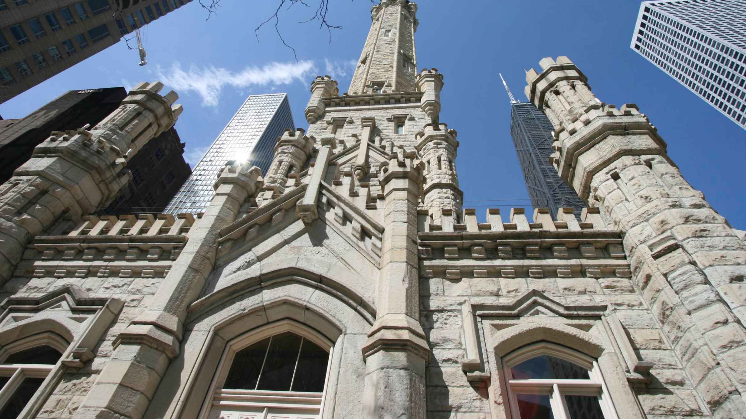 Chicago Water Tower, Chicago - Tickets & Eintrittskarten | GetYourGuid