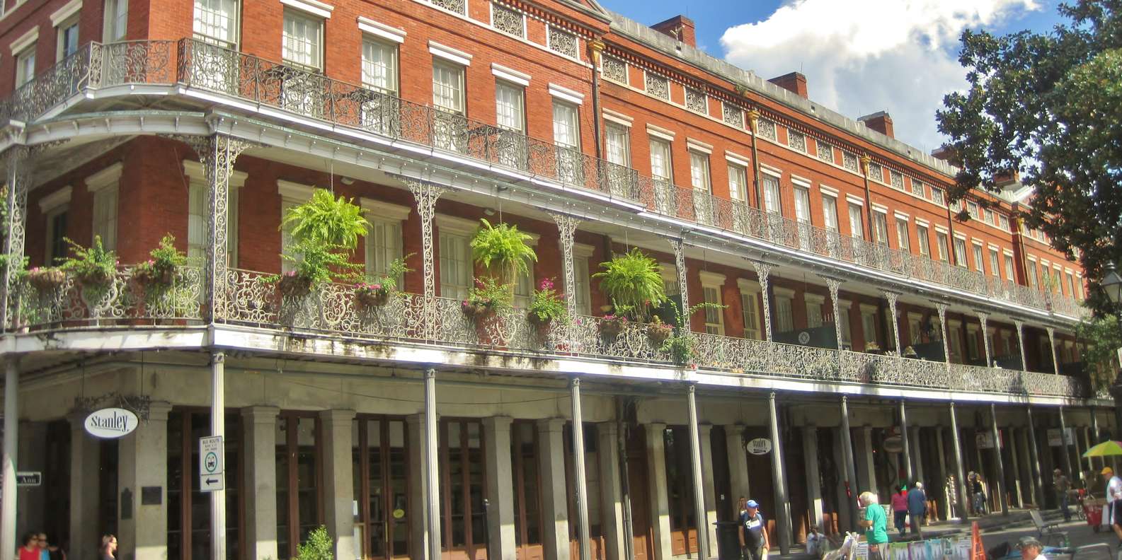 Pontalba Buildings, New Orleans - Book Tickets & Tours | GetYourGuide