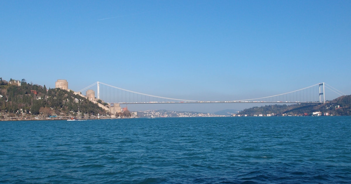 Estrecho del Bósforo, Estambul - Reserva de entradas y tours ...