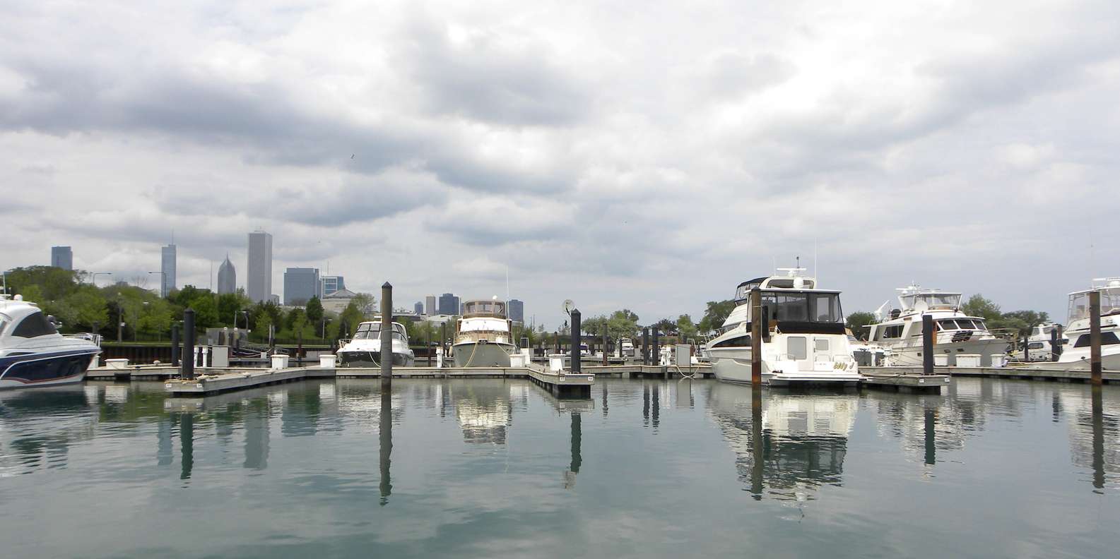 The BEST Burnham Harbor Sightseeing 2023 - FREE Cancellation | GetYourGuide