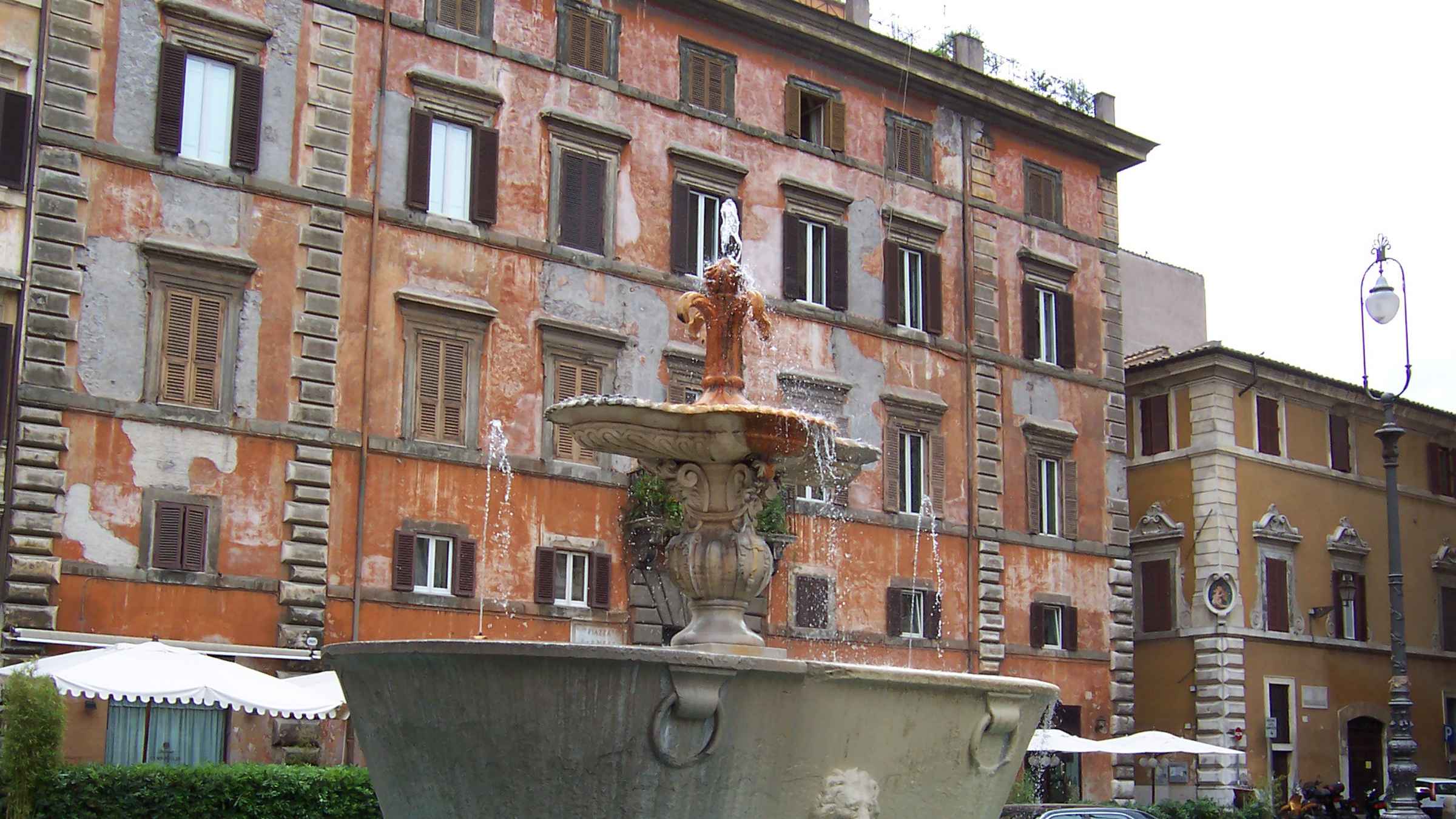 Piazza Farnese in Rome bezoeken? Nu tickets boeken! | GetYourGuide