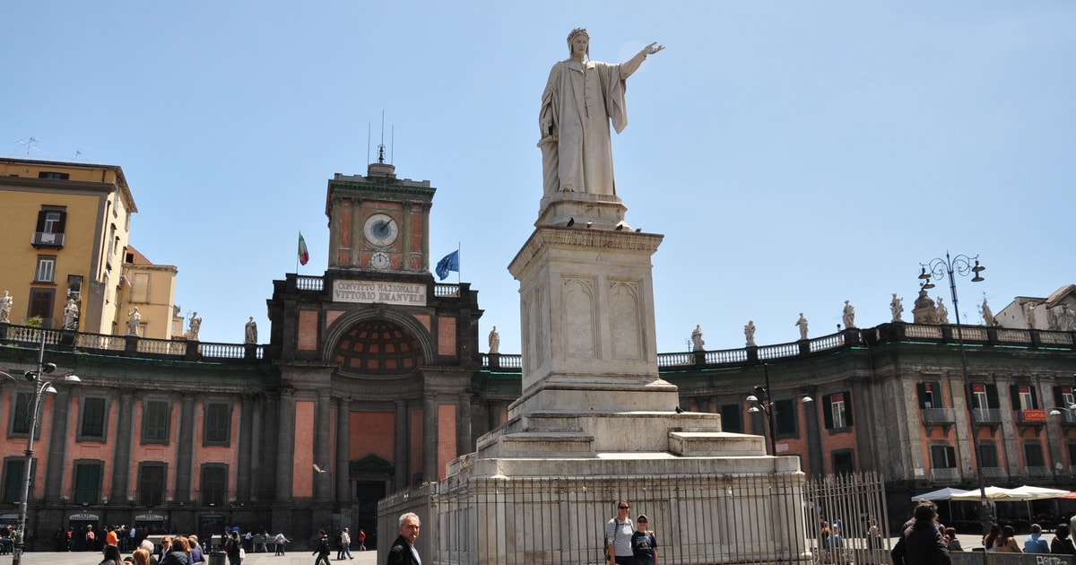 Piazza Dante, Neapel - Tickets & Eintrittskarten | GetYourGuide.de