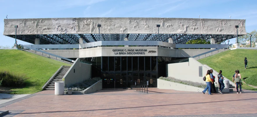 Page Museum, Los Angeles - Book Tickets & Tours | GetYourGuide