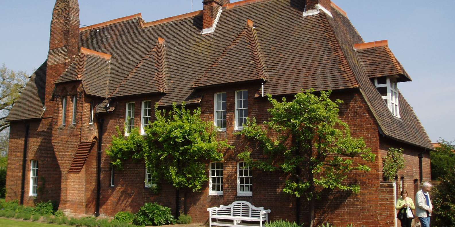 Red House, London, London - Book Tickets & Tours | GetYourGuide