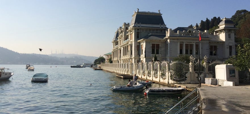 The BEST Bebek Neighborhood Mosque tours & Islamic history 2024 - FREE ...