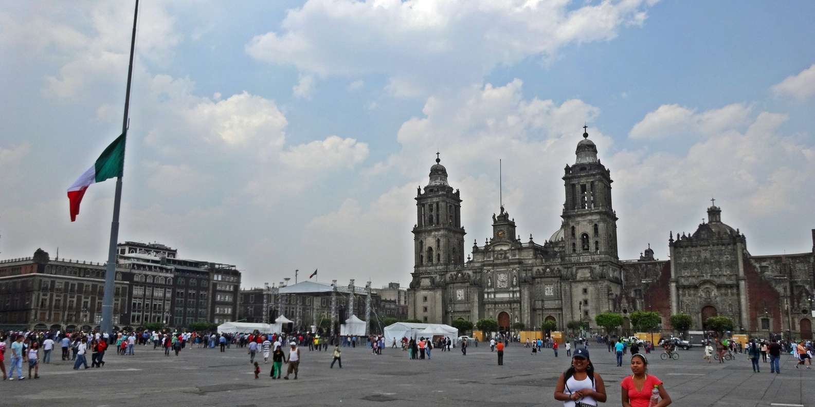 The BEST Plaza Central Sightseeing 2023 - FREE Cancellation | GetYourGuide