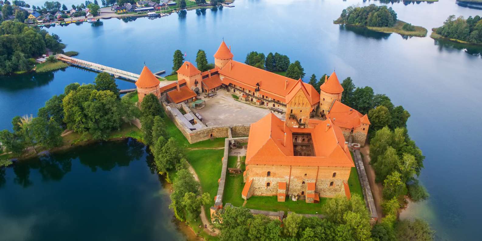 The BEST Trakai Small Group Activities 2023 FREE Cancellation The BEST Trakai Small Group Activities 2023 FREE Cancellation