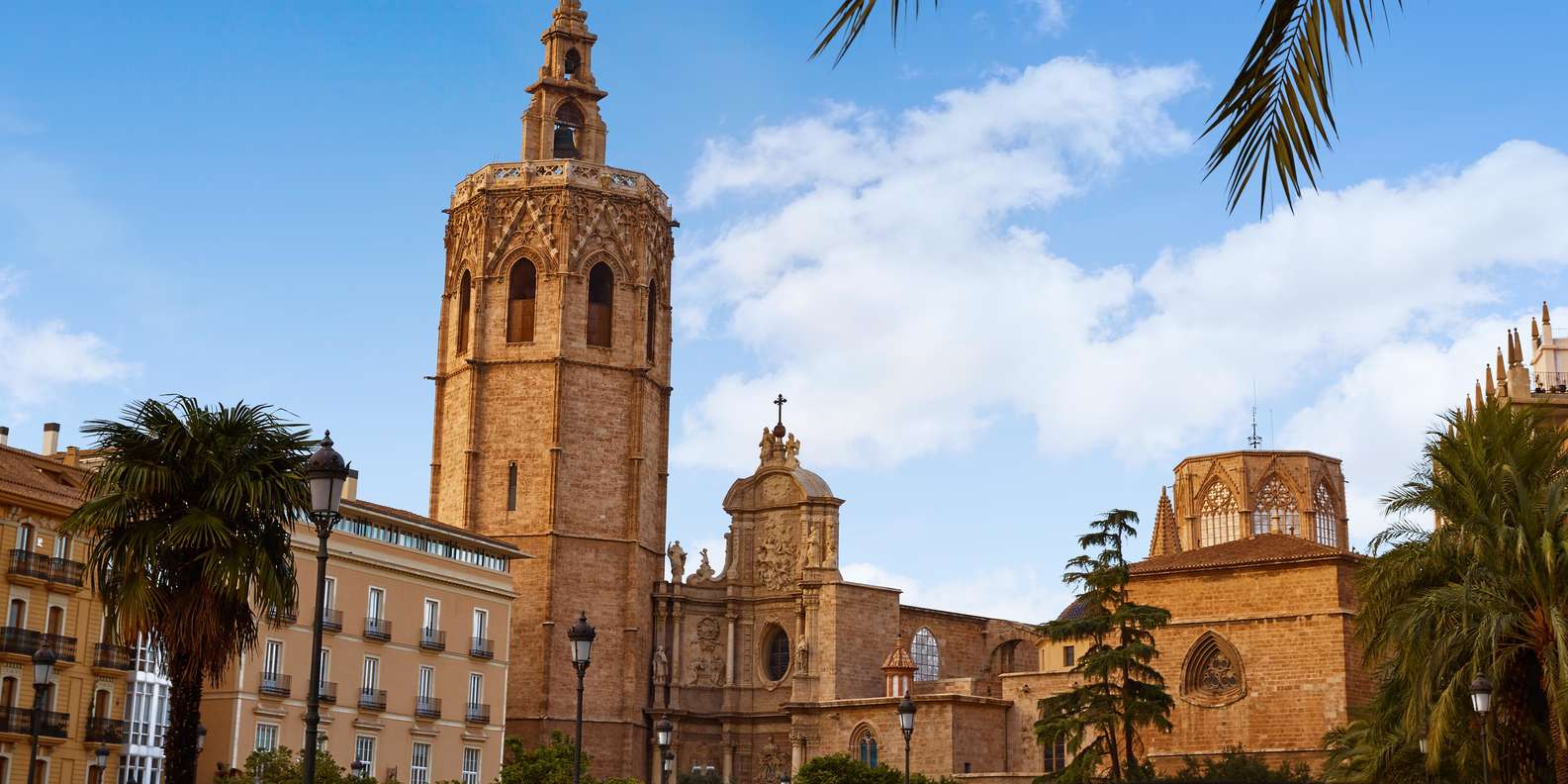 BÄSTA Catedral de Valencia Sightseeing 2023 - GRATIS avbokning ...