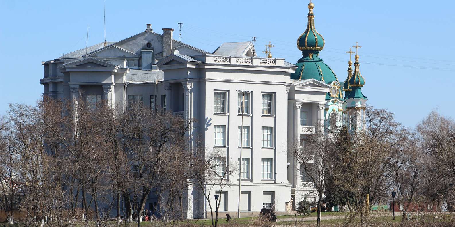 BESTE Bus- und Minivan-Touren Nationales Historisches Museum der ...