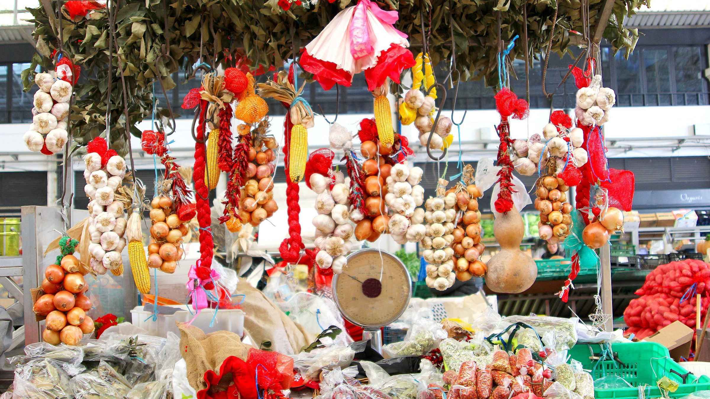 Mercado da Ribeira Tours | GetYourGuide