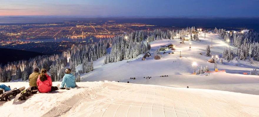 Grouse Mountain, Vancouver - Book Tickets & Tours | GetYourGuide