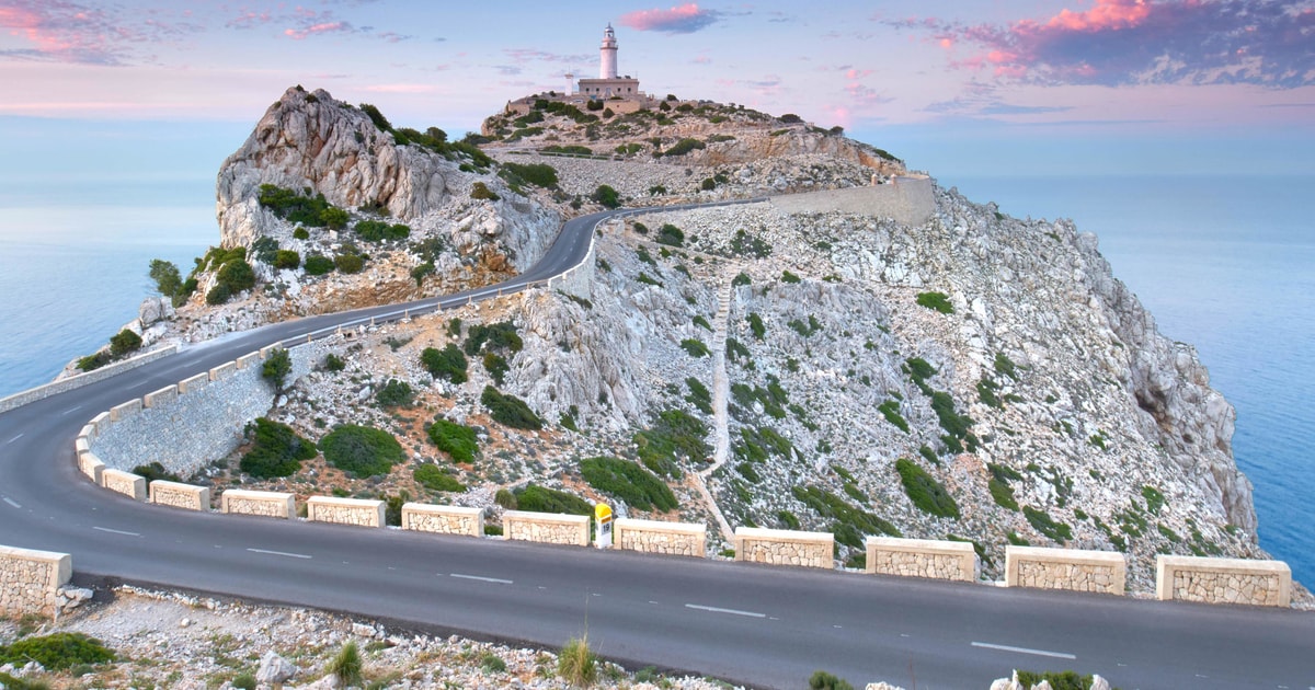 フォルメントール灯台（Formentor Lighthouse）、 – チケット＆ツアーの予約 | GetYourGuide.jp