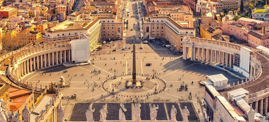 Place Saint-Pierre, Rome - Réservez des tickets pour votre visite ...